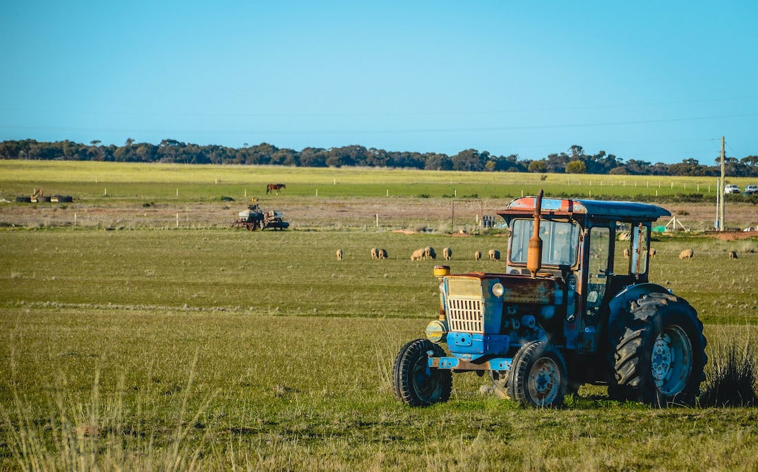 Australian tractors: a short history and one man's story