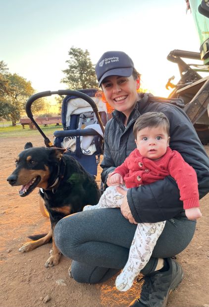 Motherland- an online mothers group for rural mums